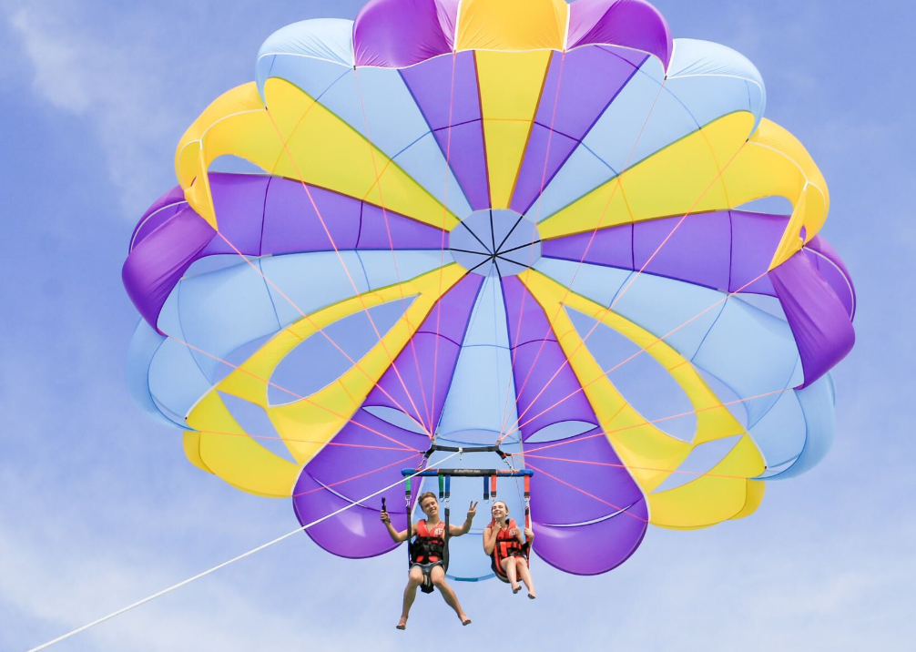 How safe is Parasailing? - Gold Coast Watersports